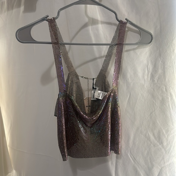 superdown | Tops | Superdown Shana Chain Crop Top In Multi Metallic Y2k ...